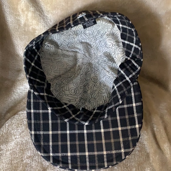 Enjoi | Accessories | Enjoi Mens Flat Brim Fitted Hat | Poshmark